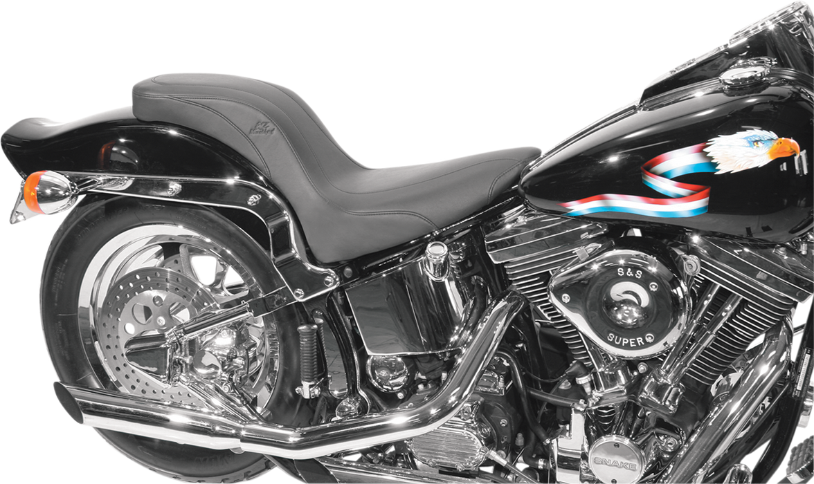 MUSTANG Day Tripper One-Piece 2-Up Seat - Softail '06-'17 — Lifestyle ...